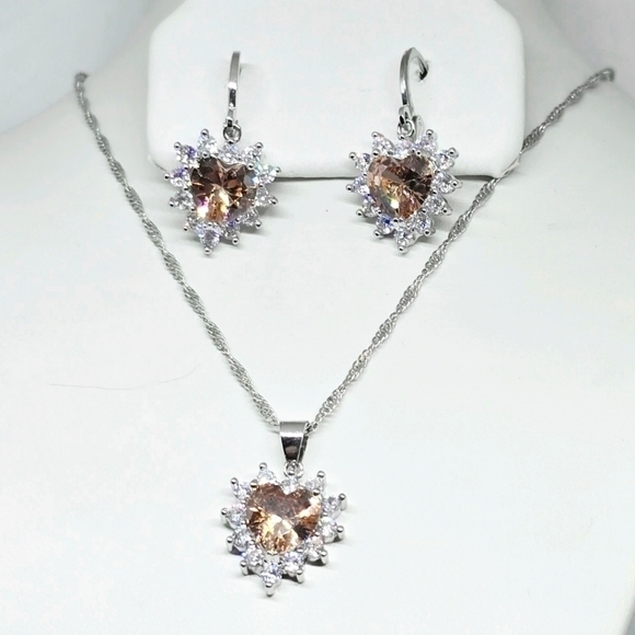 Unbranded | Jewelry | Nwot Elegant 925 Stamped Necklace And Earrings ...